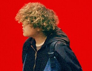 【Vaundy】メンバーはいない！生い立ちから今まで経歴まとめ！歌い手時代も - トレンド会議